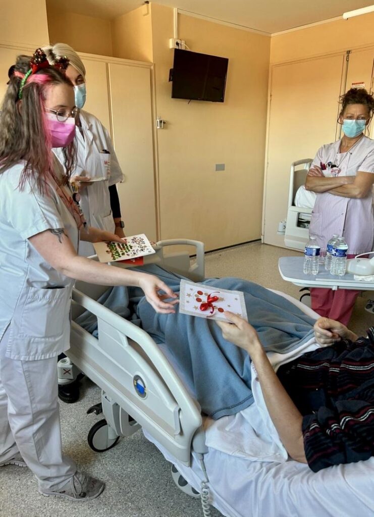 Des cartes de vœux pour nos patients hospitalisés en chirurgie - Centre ...